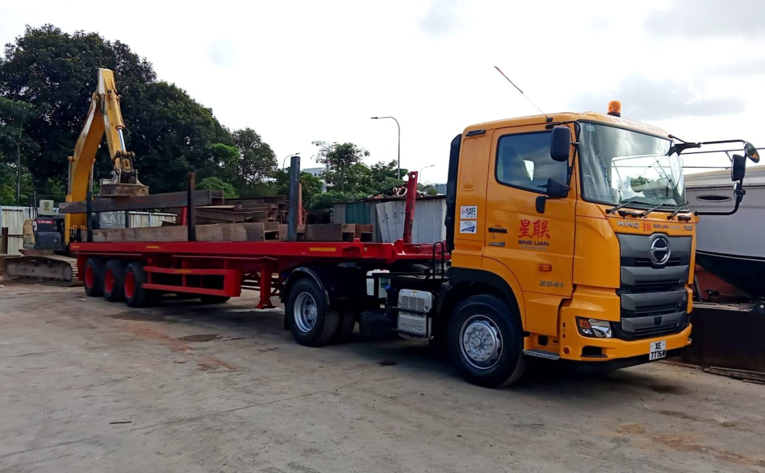 Trailers - Sing Lian Cranes